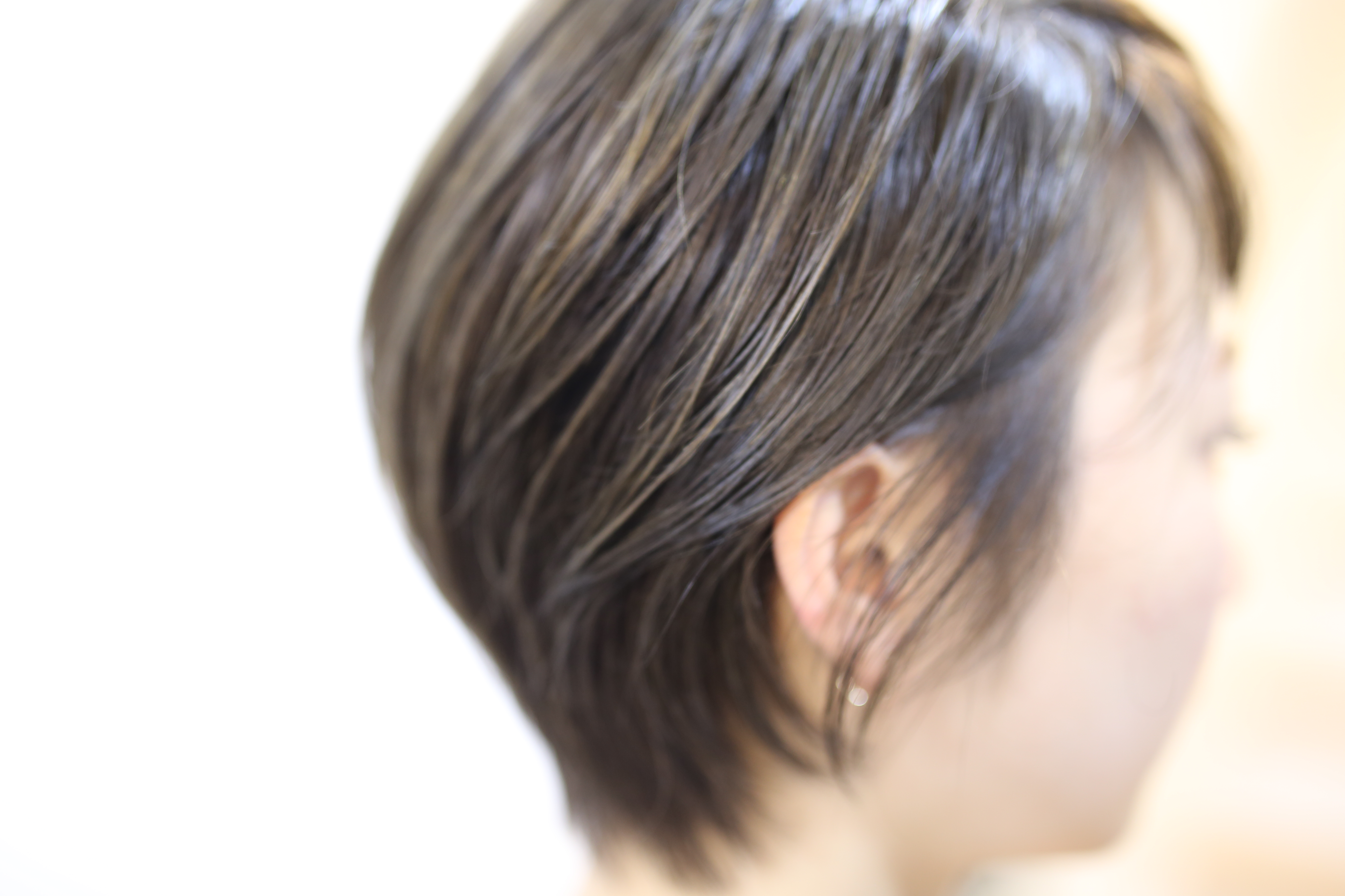 ブリーチを使ったダブルカラーに相性抜群！！グロスカラー登場~ | 北千住の美容室・ヘアサロン | pejite（ペジテ）